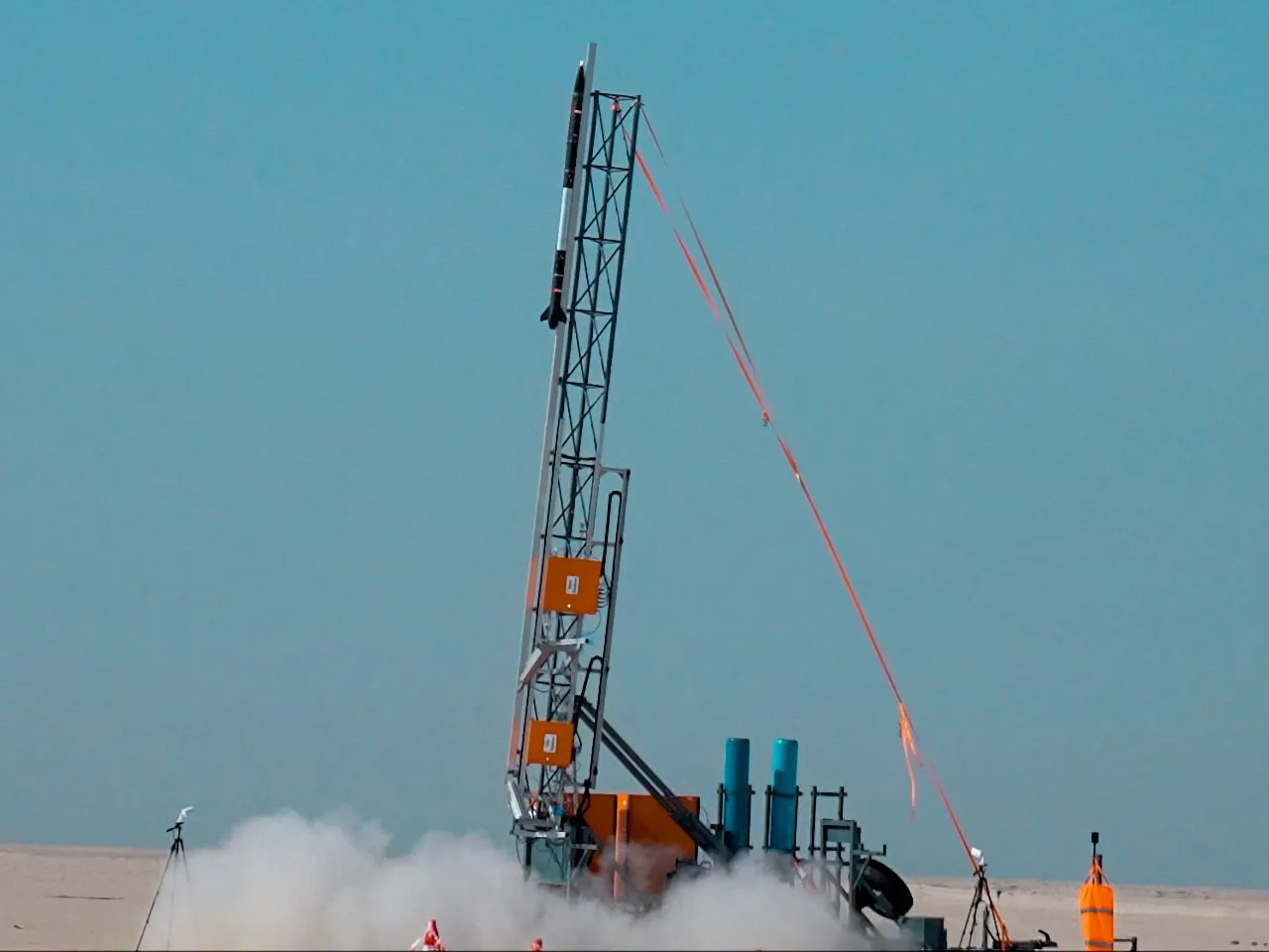 UAE launches first hybrid rocket: 3km milestone | tbreak