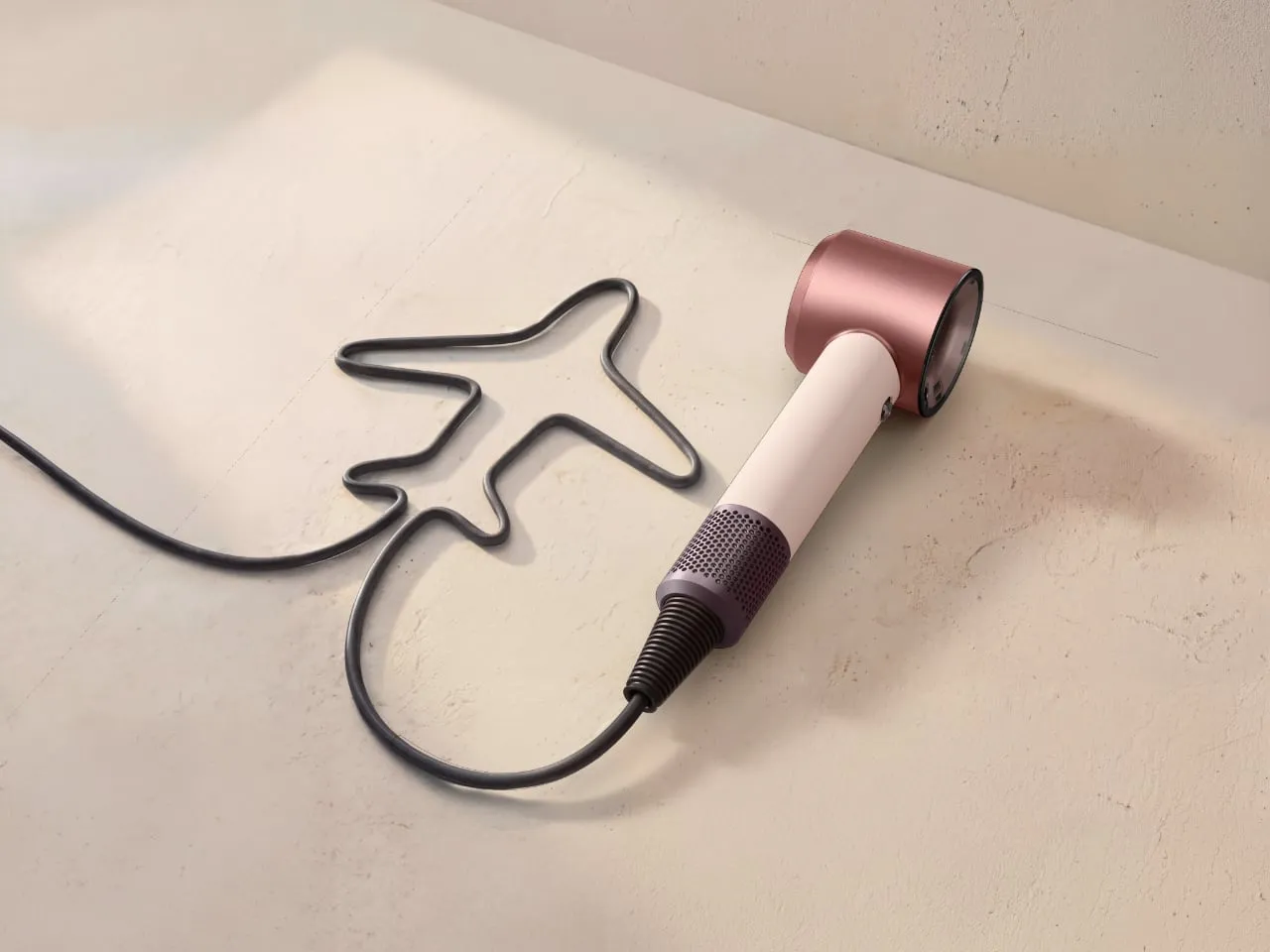 Dyson Supersonic Travel launches in UAE at AED 1,199